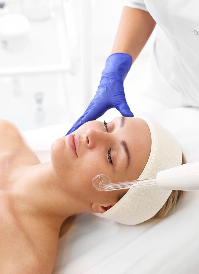 High frequency facial (Full Price: $110) | Tati's Skincare